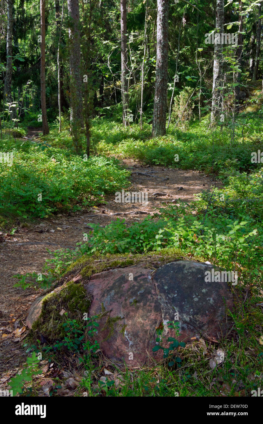 Big rock trail hi-res stock photography and images - Alamy