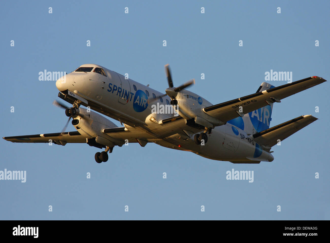 Saab 340 aircraft hi-res stock photography and images - Alamy