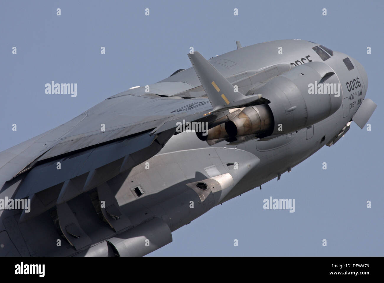 Boeing C17-A Globemaster in fly Stock Photo - Alamy