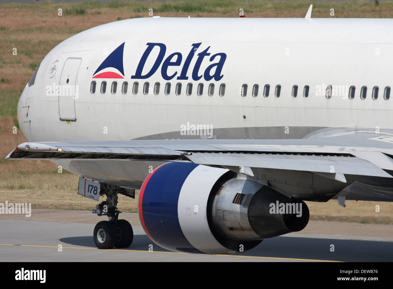 Boeing 767 from Delta Airlines Stock Photo - Alamy