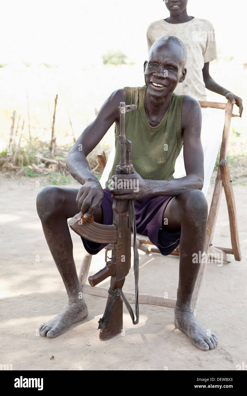 Dinka man hi-res stock photography and images - Alamy
