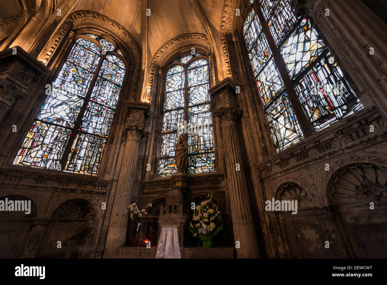 Chapel of Notre Dame de Fatima, church of Saint Jacques, Reims, France ...