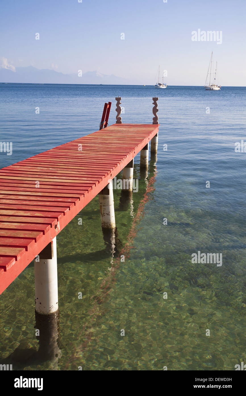 Utila honduras dock hi-res stock photography and images - Alamy