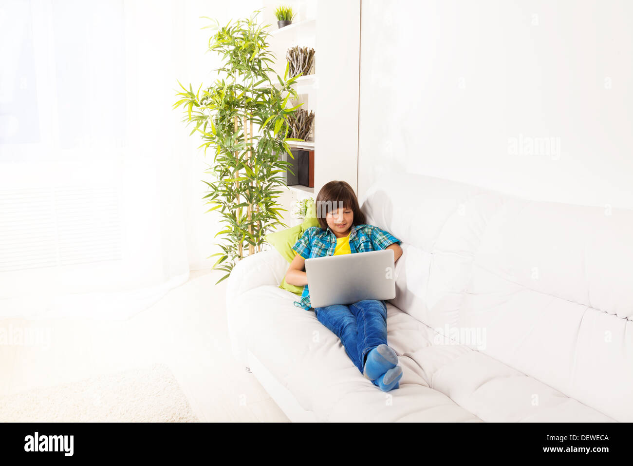 Boy computer dark room hi-res stock photography and images - Alamy