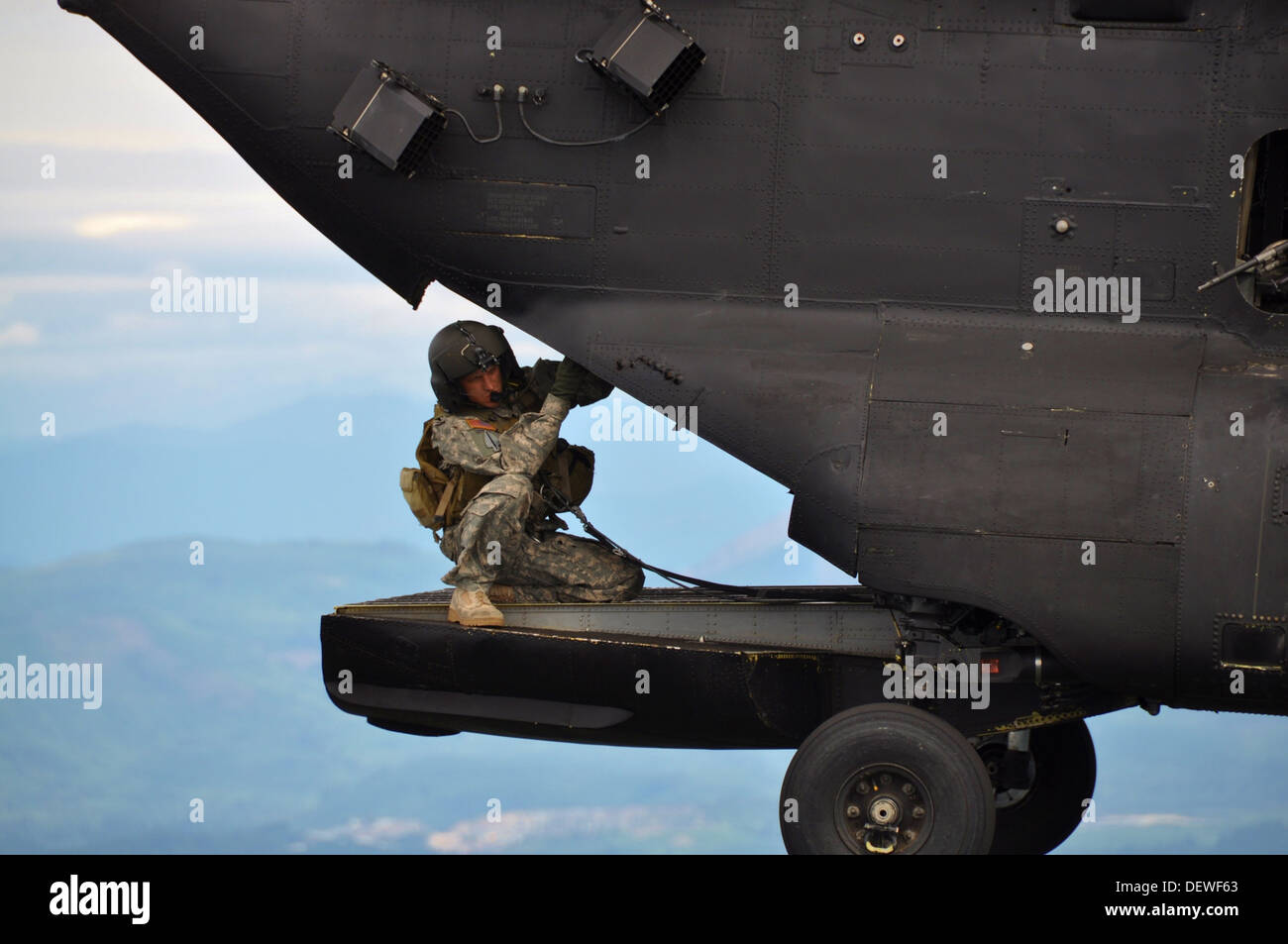 160th special operations aviation regiment hi-res stock photography and ...
