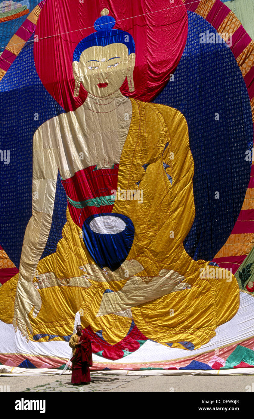 Sakyamuni hi-res stock photography and images - Alamy