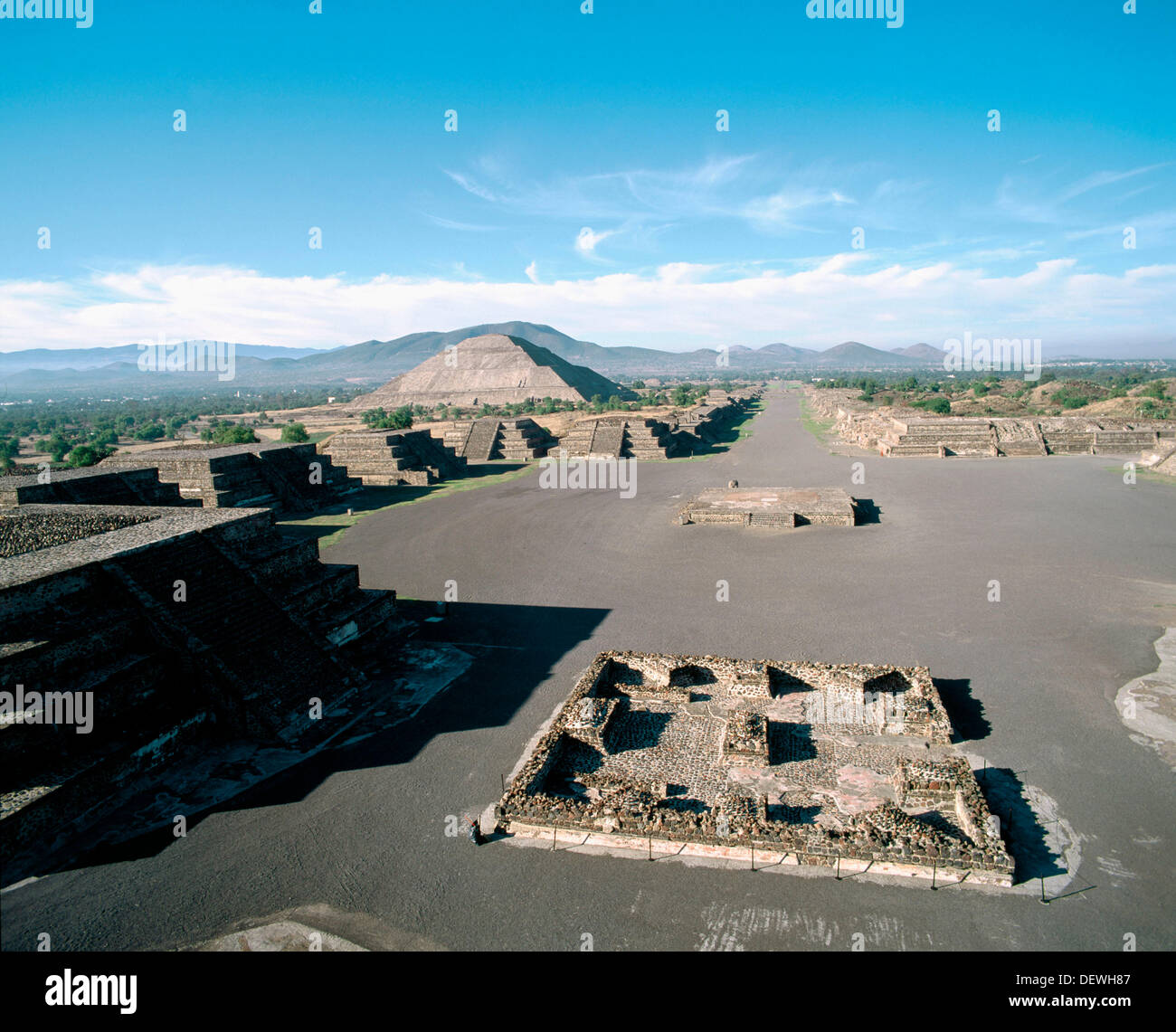 Pre aztec hi-res stock photography and images - Alamy