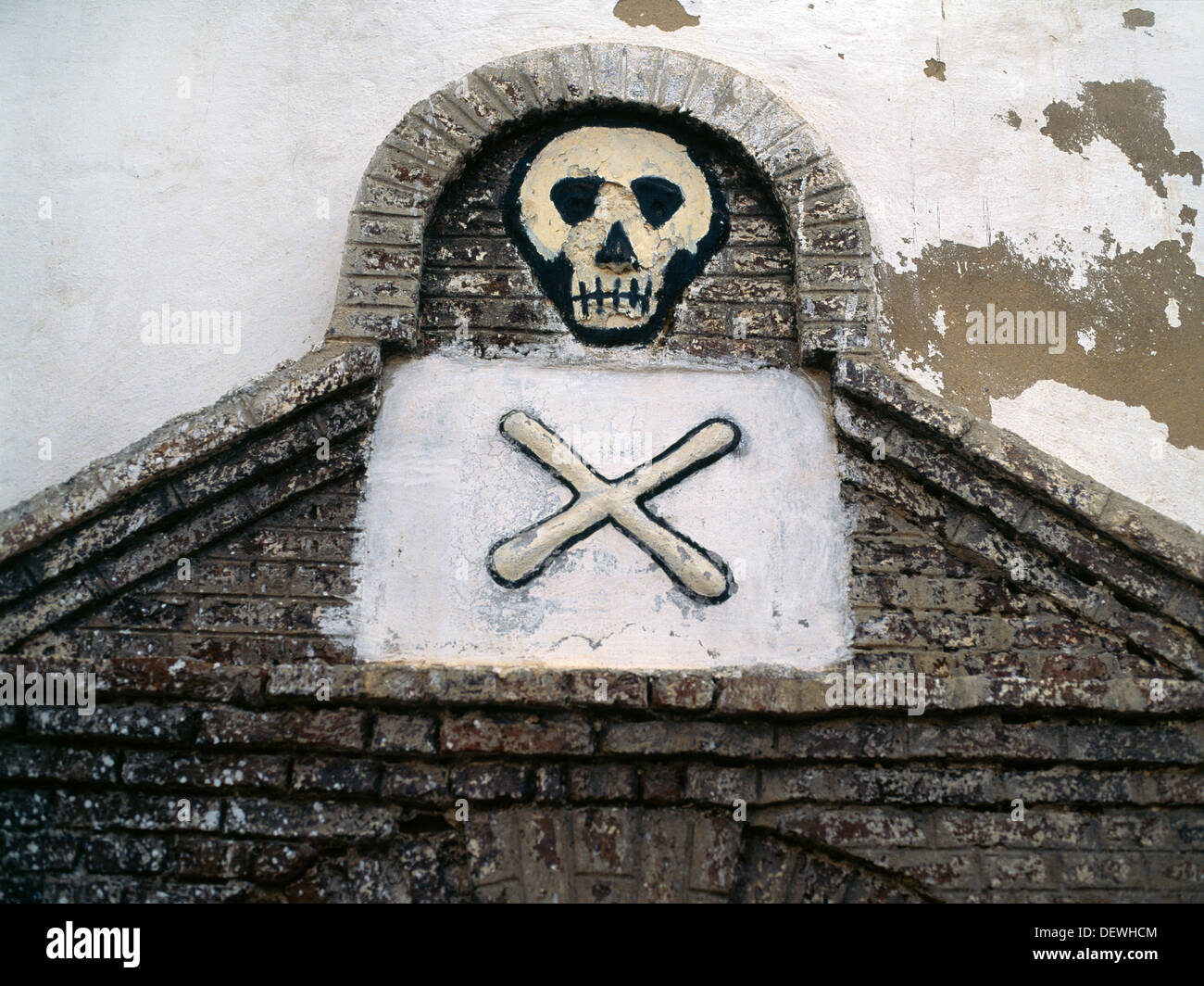 Elmina Ghana St George's Castle Slave Fort Skull & Crossbones Above ...
