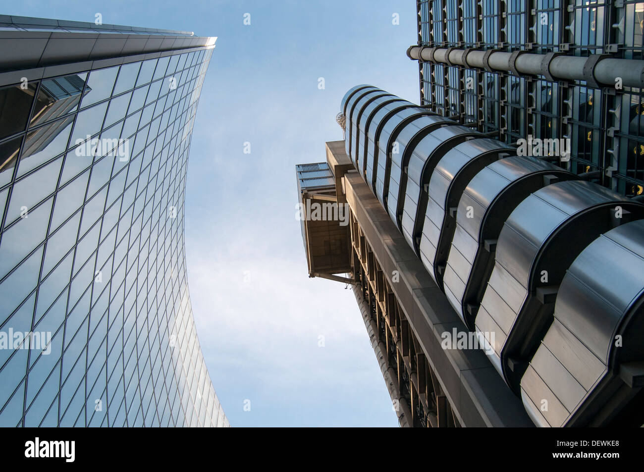 Willis Building and Lloyd's (Inside-Out) Building, Lime Street, City of ...