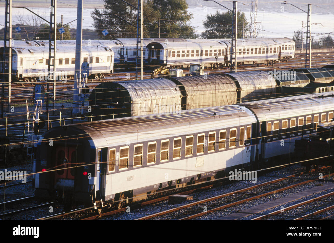Irun and train hi-res stock photography and images - Alamy
