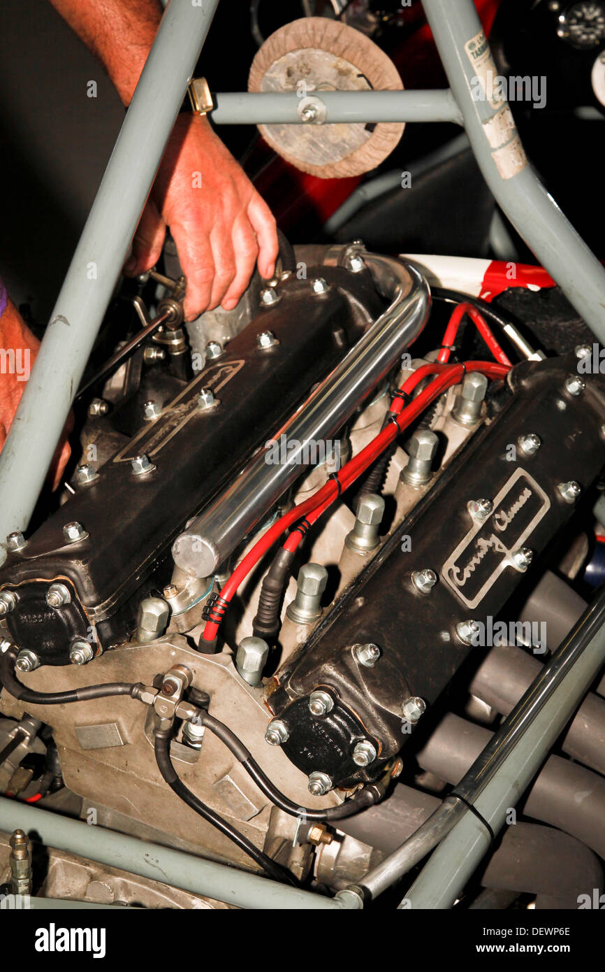 An engine block being worked on by a mechanic Stock Photo - Alamy