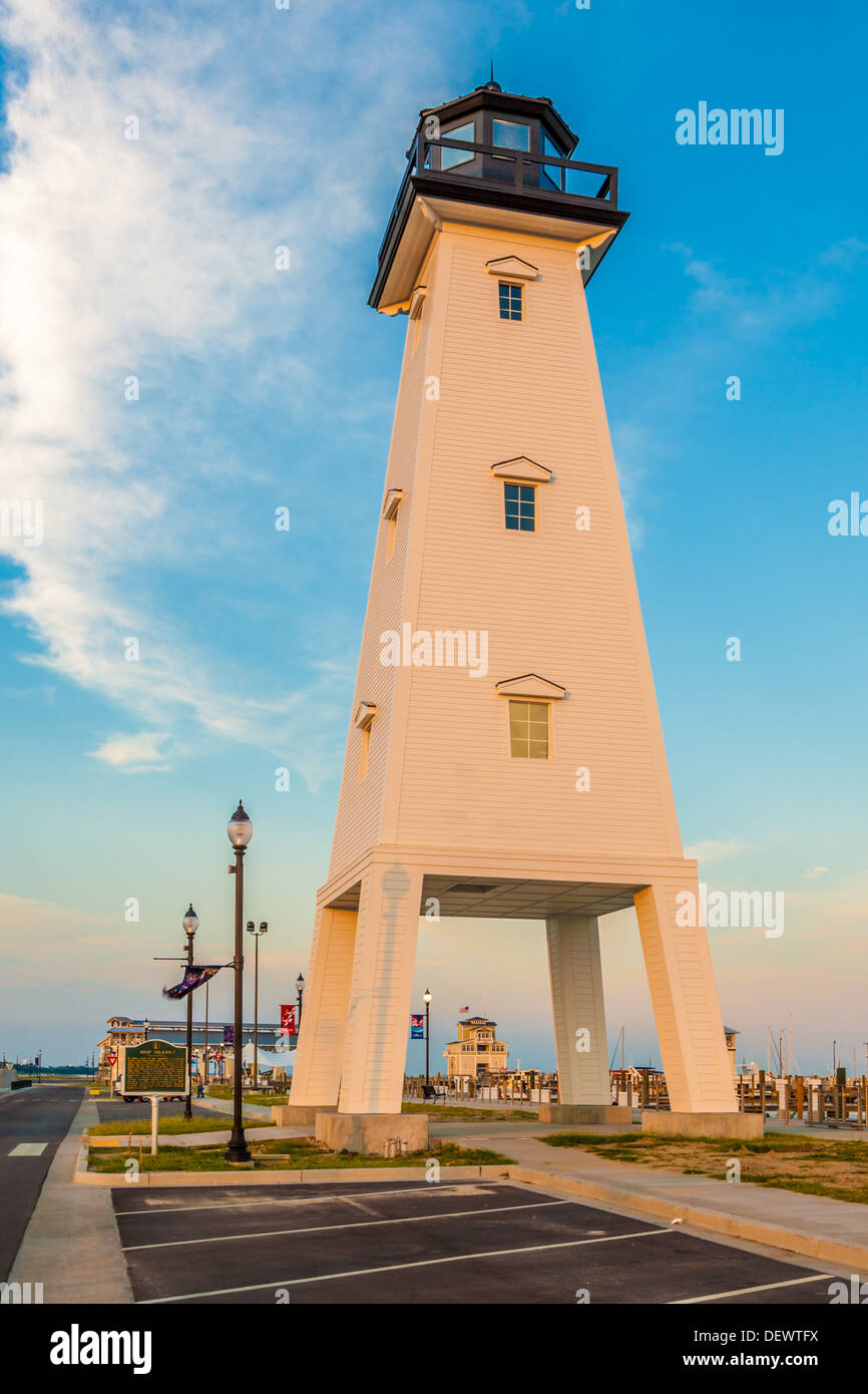Lighthouse at Jones Park in the Gulfport Small Craft Harbor, Gulfport ...