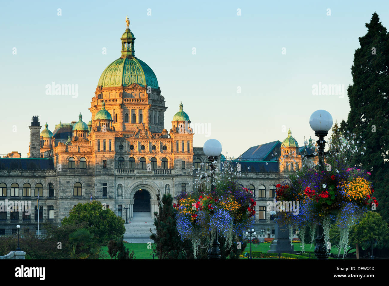 Provincial parliament buildings hi-res stock photography and images - Alamy