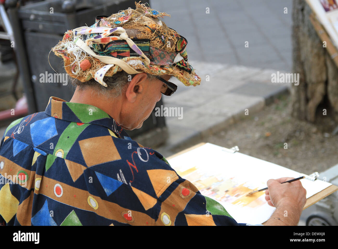 Artists sketch hi-res stock photography and images - Alamy