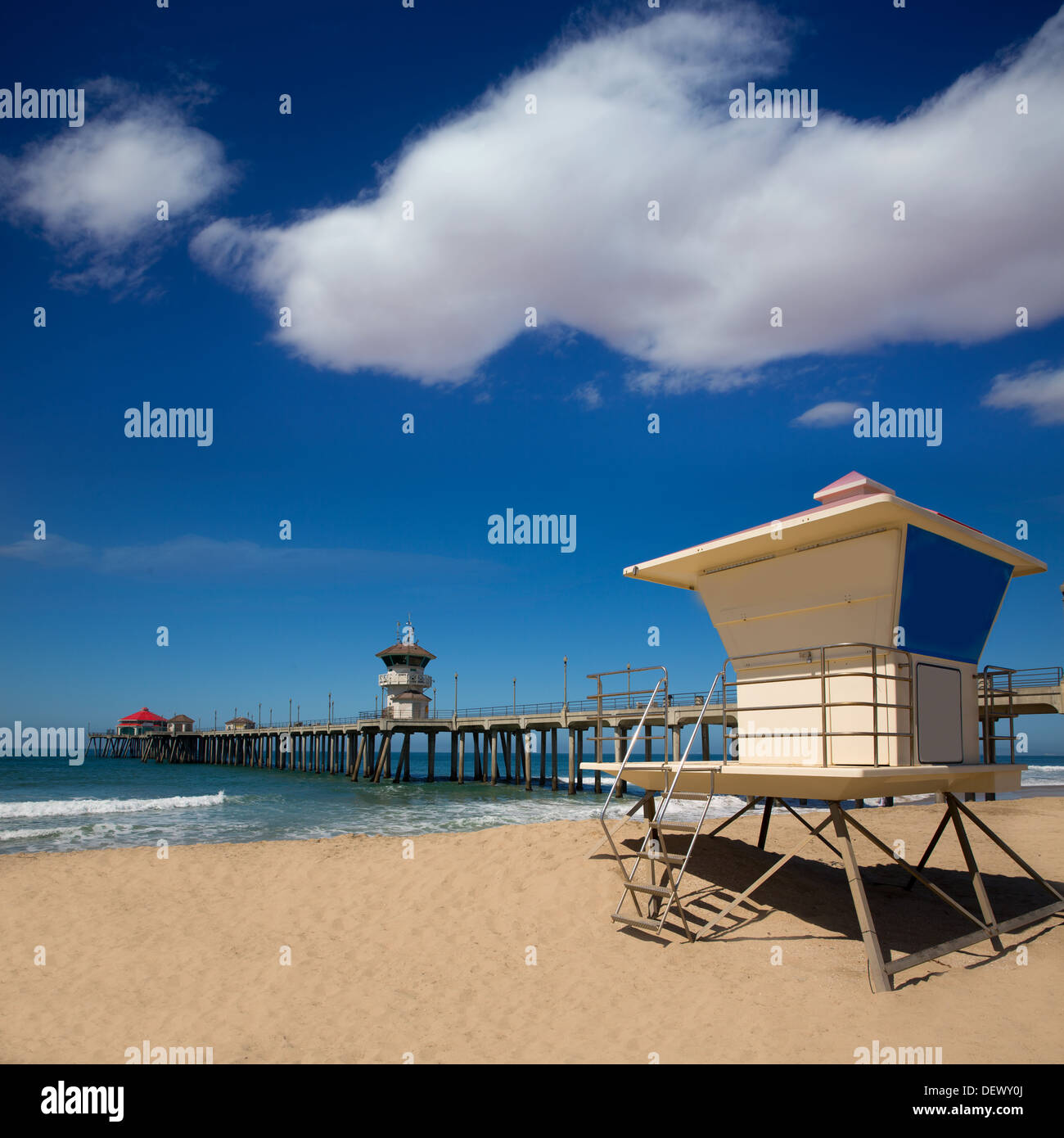 Huntington beach Pier Surf City USA with lifeguard tower in Caifornia ...