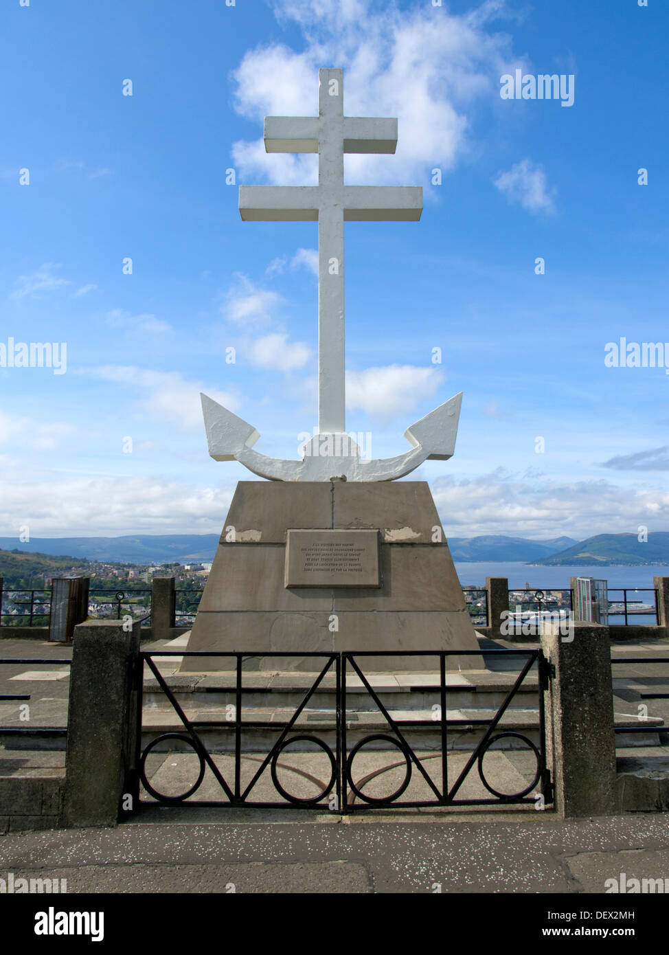Memorial to the Sailors of the Free French Naval Forces on Lyle Hill ...
