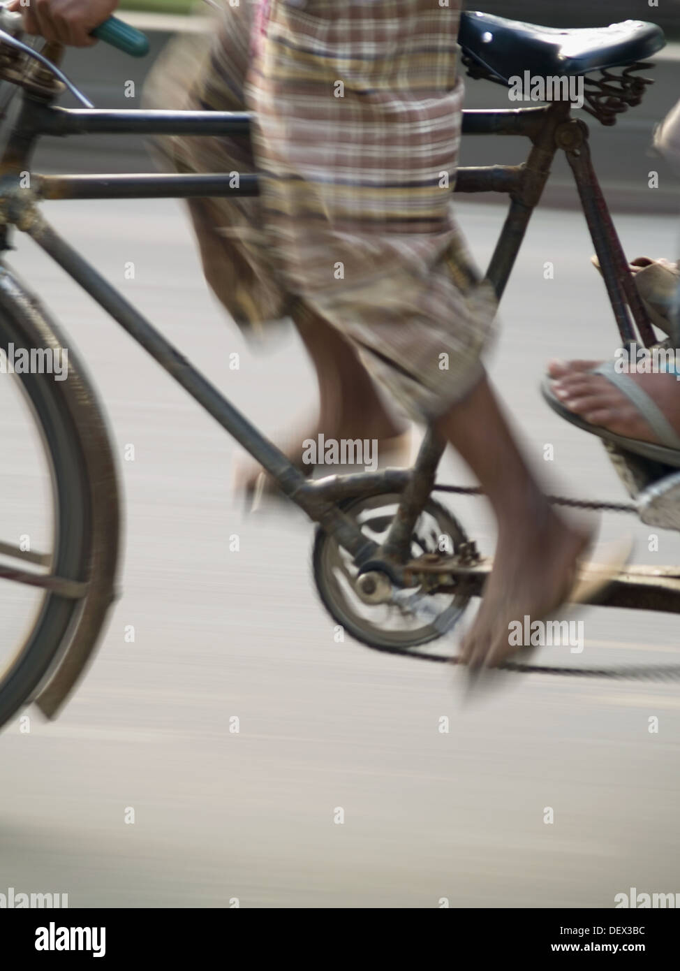 Bicycle powered rickshaw hi-res stock photography and images - Alamy
