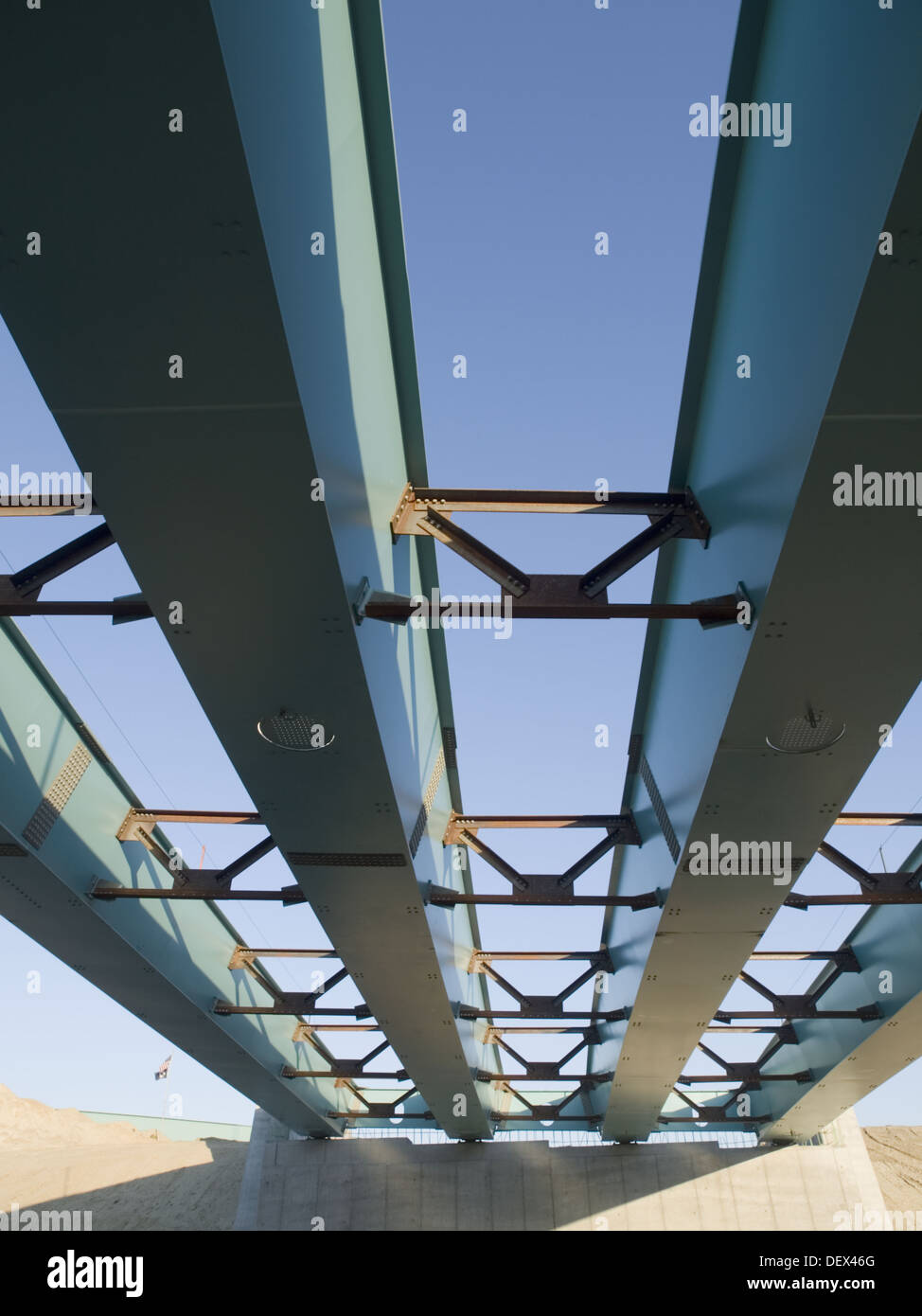 Overhead line truss hi-res stock photography and images - Alamy