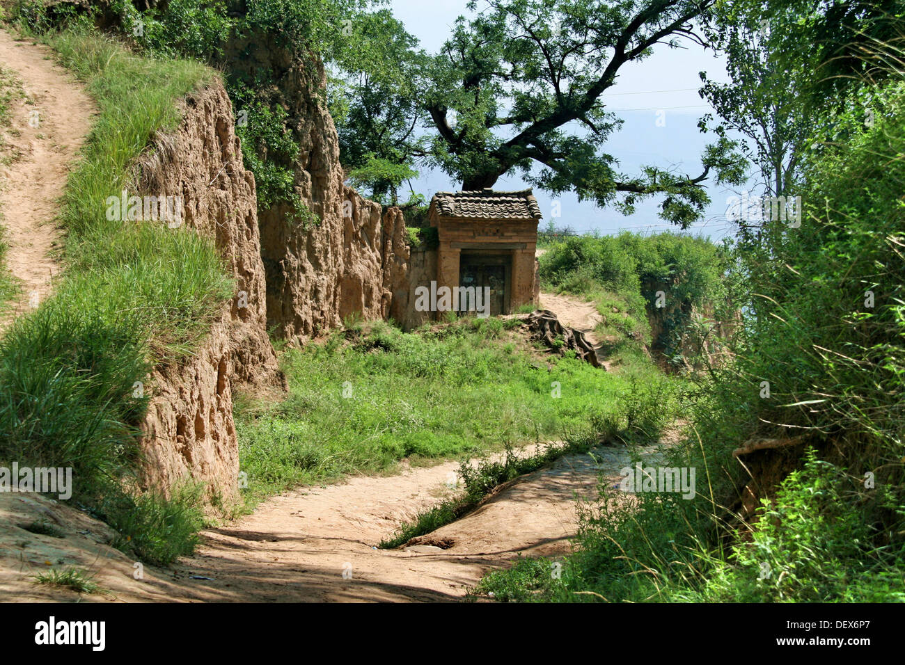 Loess Plateau Cave High Resolution Stock Photography and Images - Alamy
