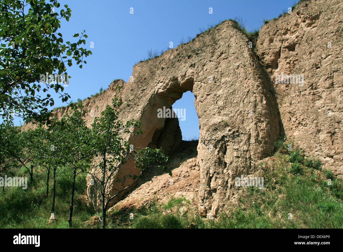Loess cave china hi-res stock photography and images - Alamy