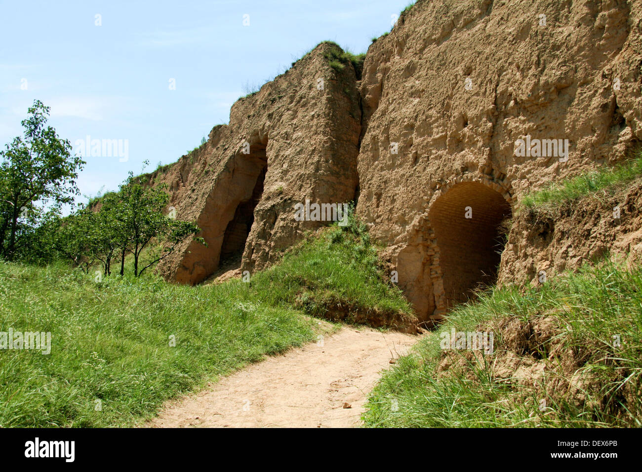 Loess Cave China High Resolution Stock Photography and Images - Alamy