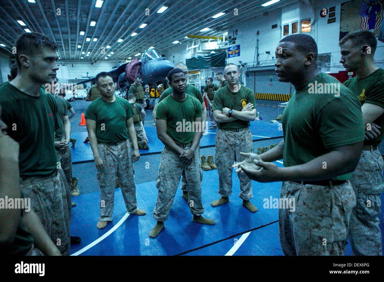 Marines and Sailors with the 31st Marine Expeditionary Unit conduct leg ...