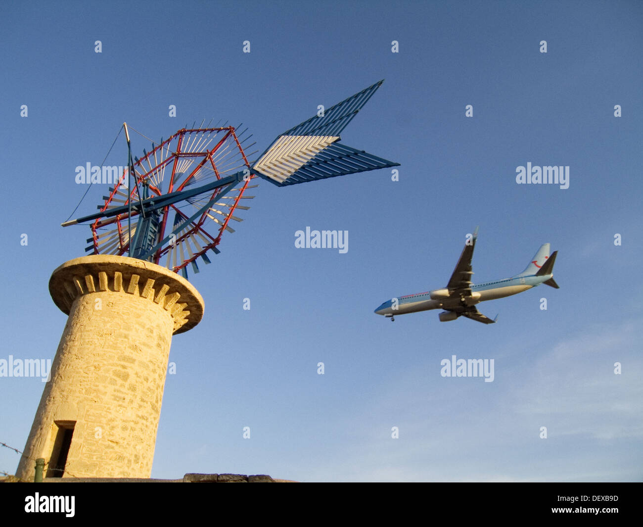 Windmill flight hi-res stock photography and images - Alamy