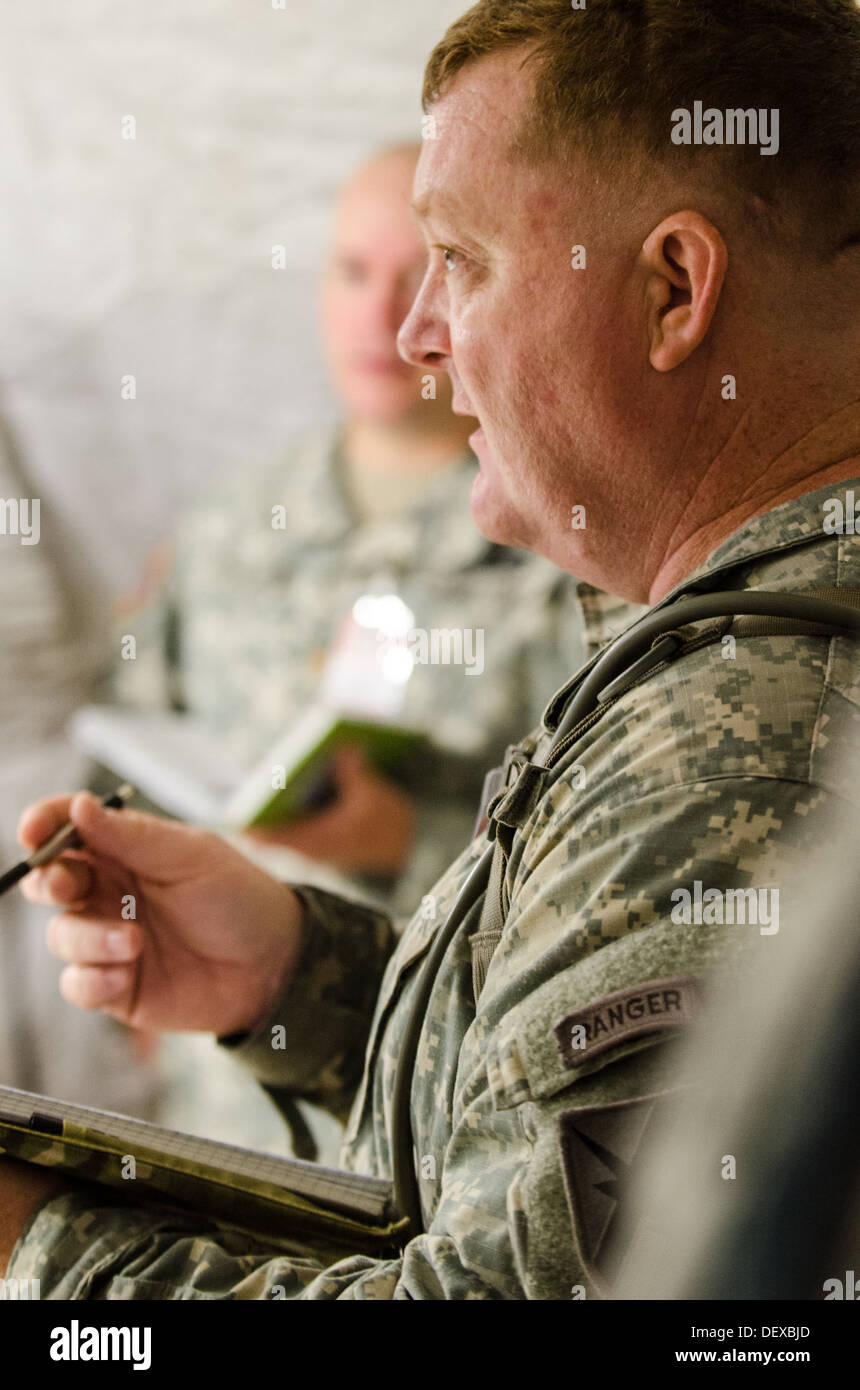 The 48th Infantry Brigade Combat Team Commander Stock Photos & The 48th ...