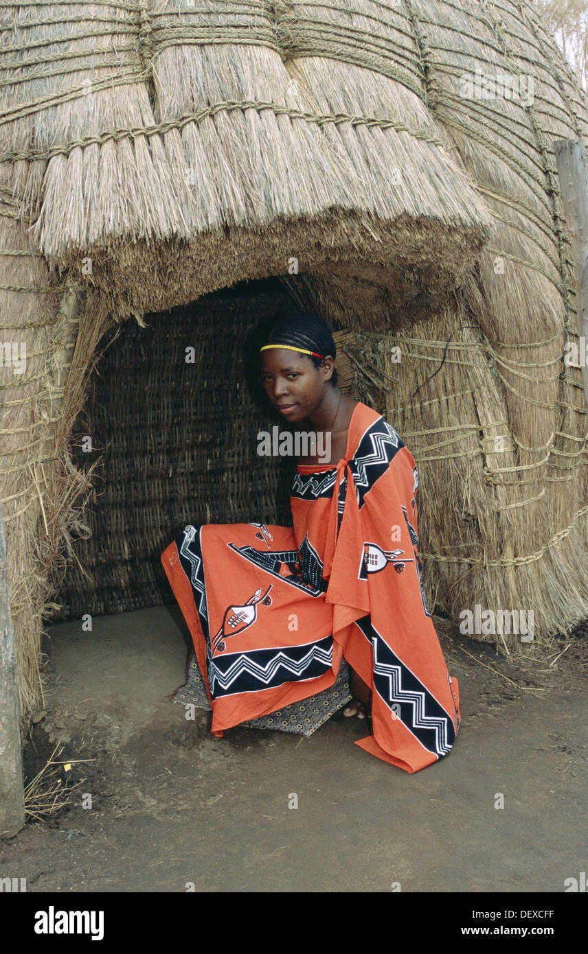 Mantenga village people swaziland hi-res stock photography and images ...