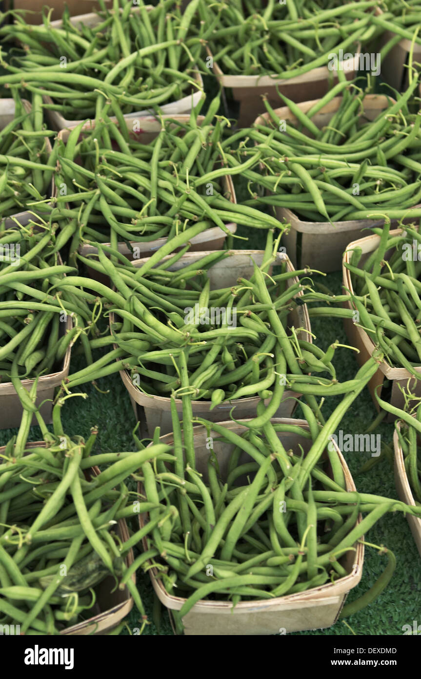 String baskets hi-res stock photography and images - Alamy