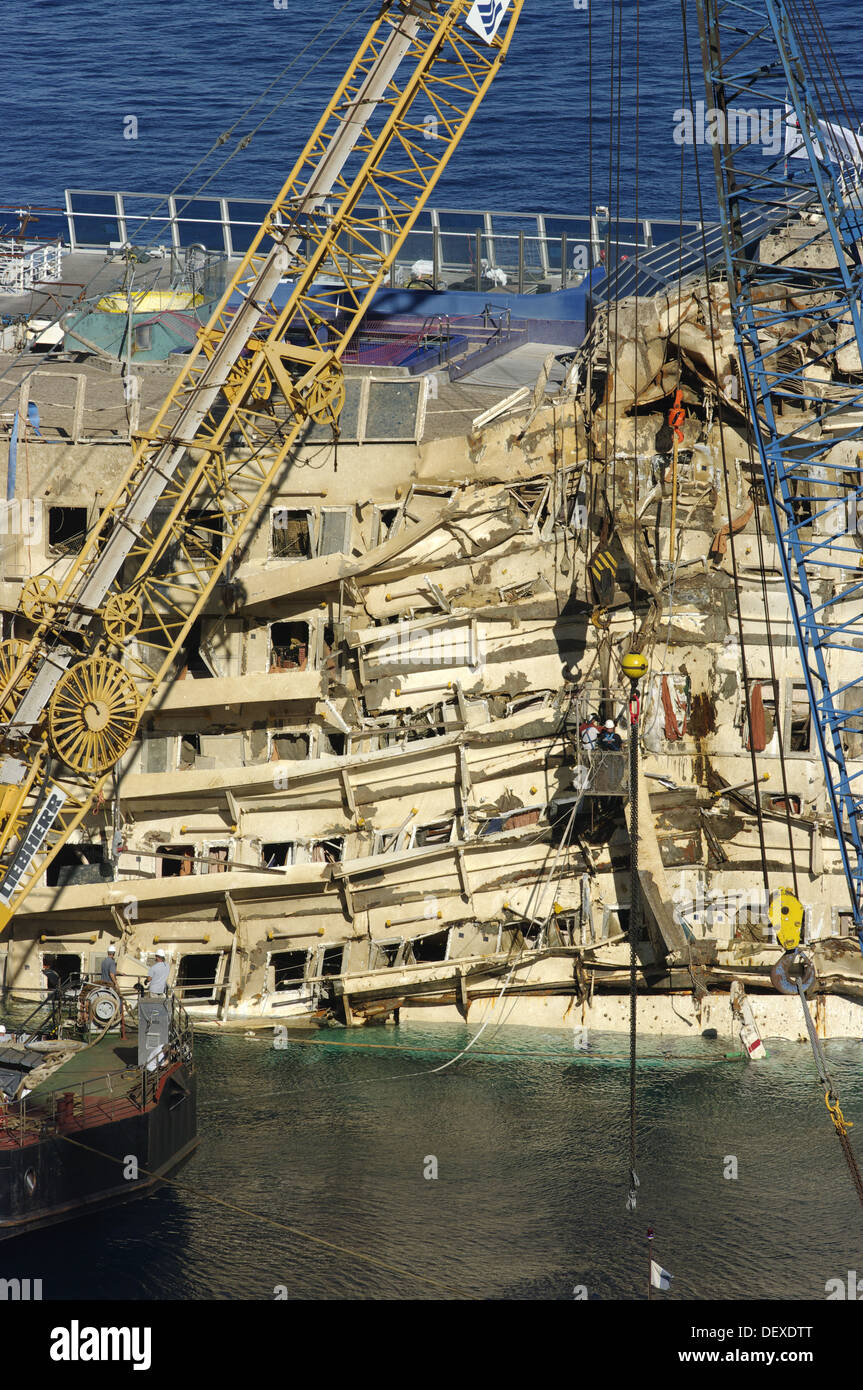 Damage to Costa Concordia straightened after parbuckling operations at ...
