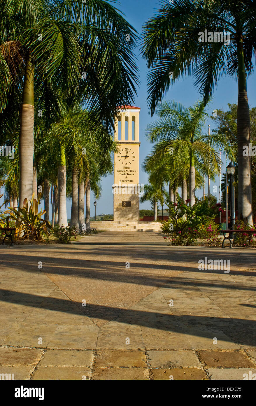 James mcbean hi-res stock photography and images - Alamy