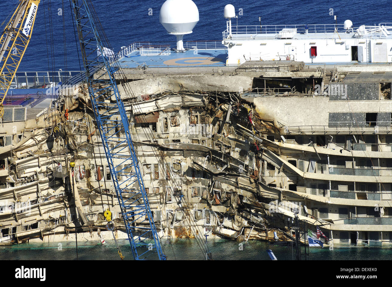 Damage to Costa Concordia straightened after parbuckling operations at ...