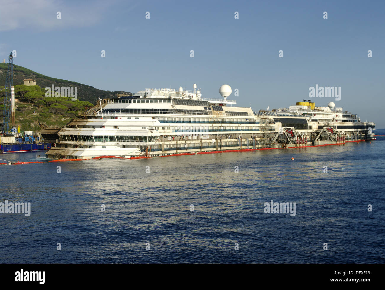 Costa Concordia straightened after parbuckling operations at Giglio ...
