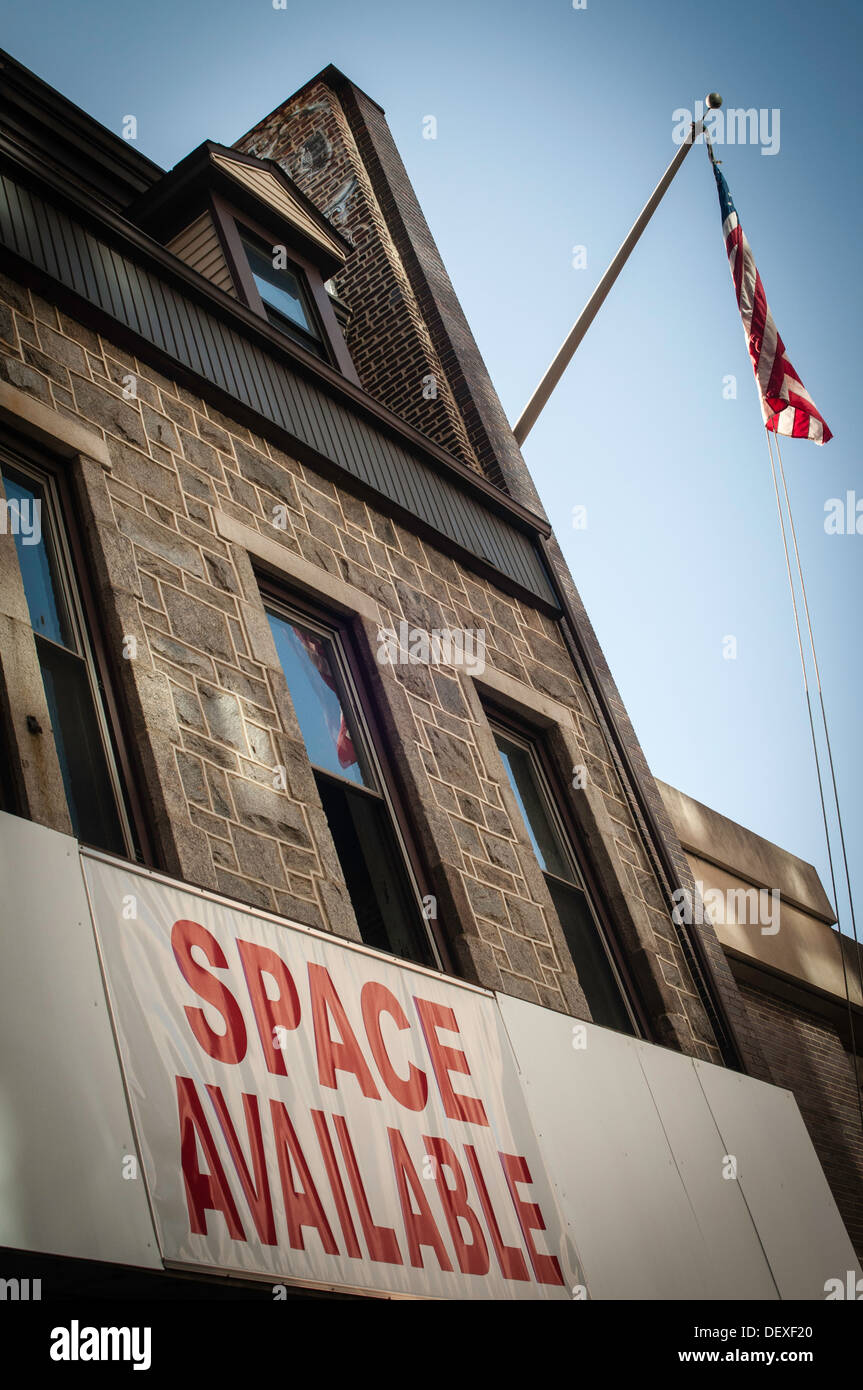 Space available sign Stock Photo - Alamy