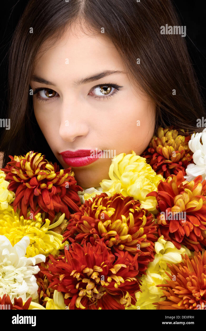 Behind flowers hi-res stock photography and images - Alamy