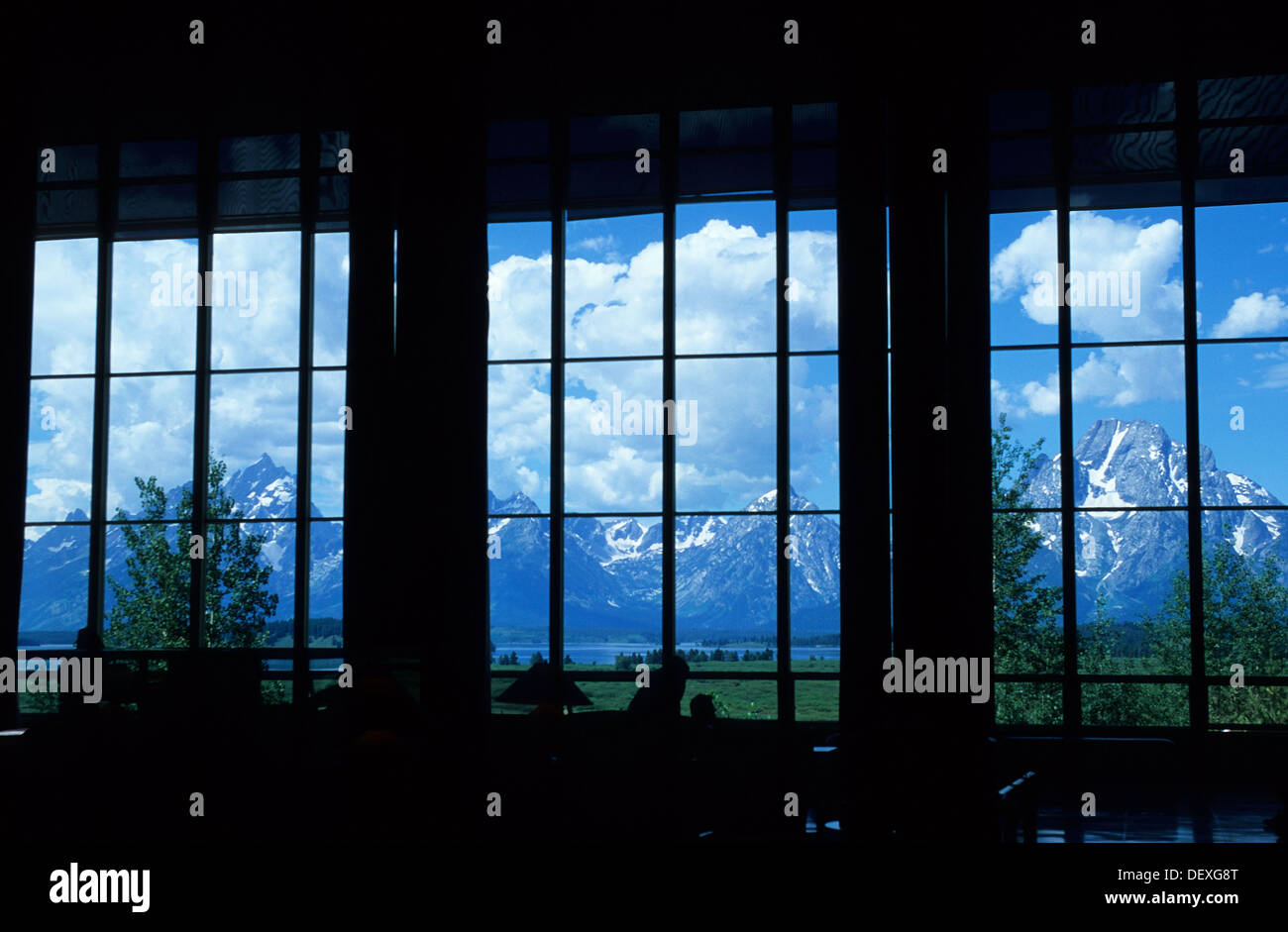 Jackson lake lodge hi-res stock photography and images - Alamy