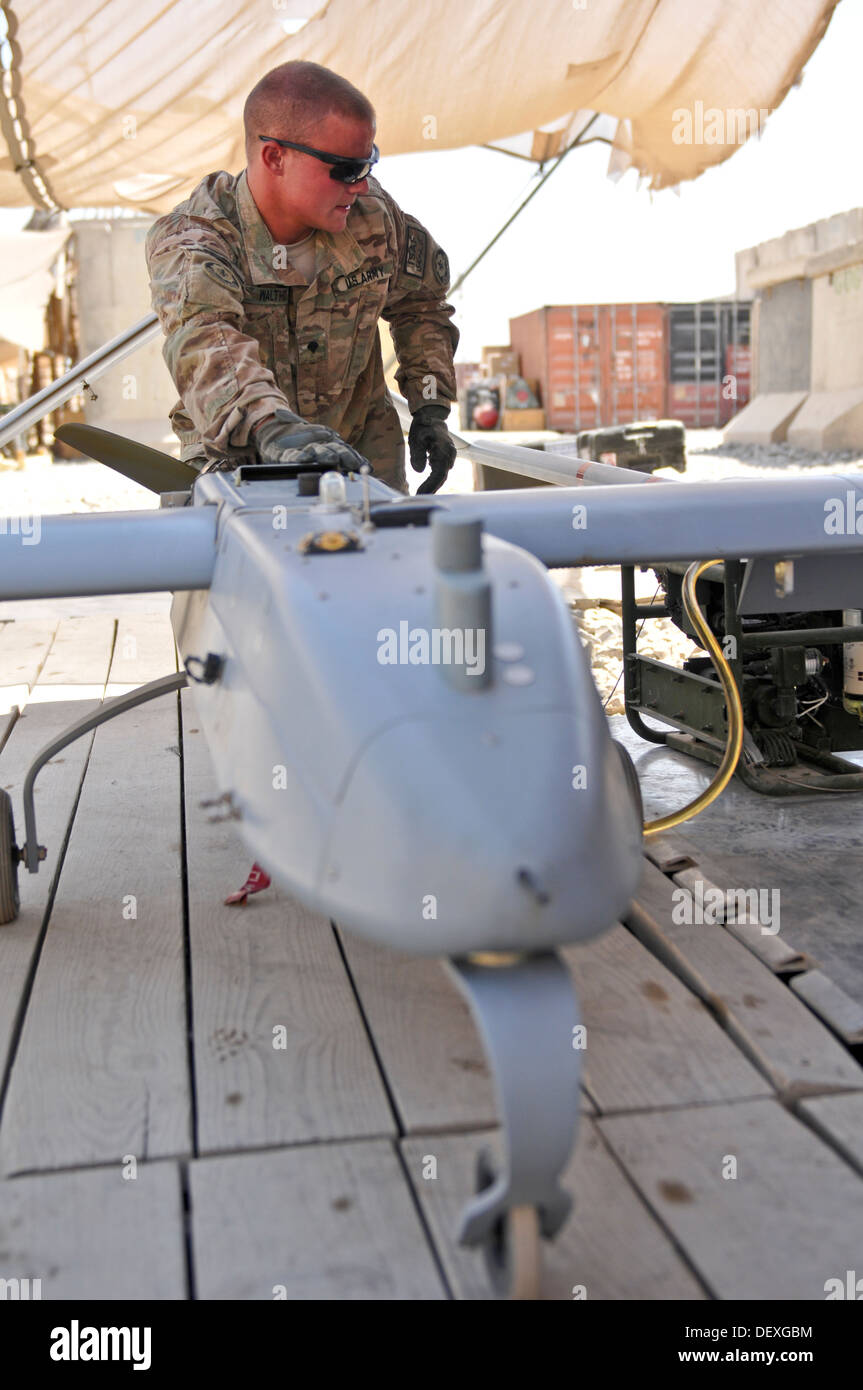 Specialist Justin Waltho with Headquarters and Headquarters Troop ...