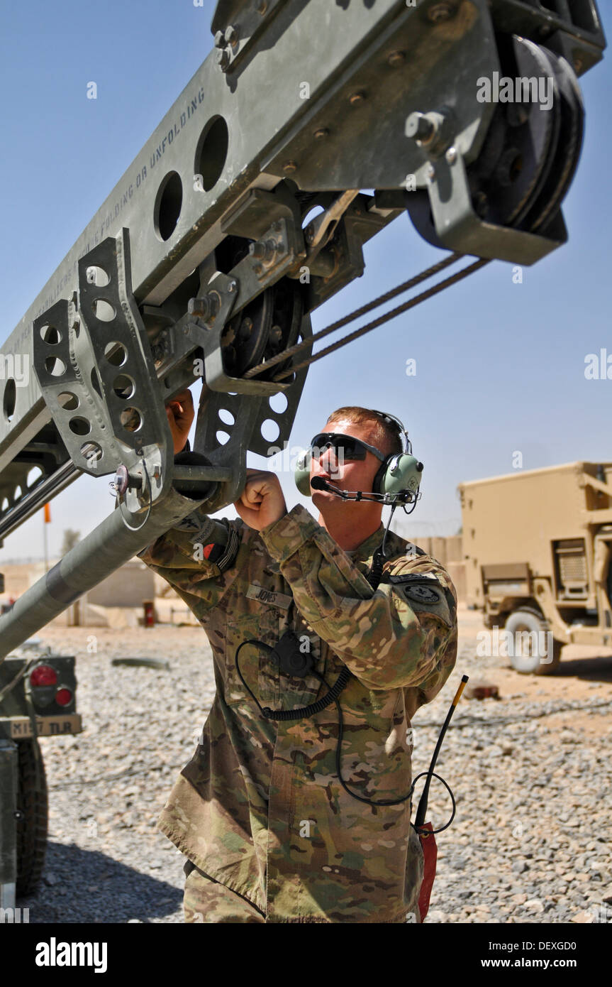Staff Sgt. Tyronne Jones with Headquarters and Headquarters Troop ...