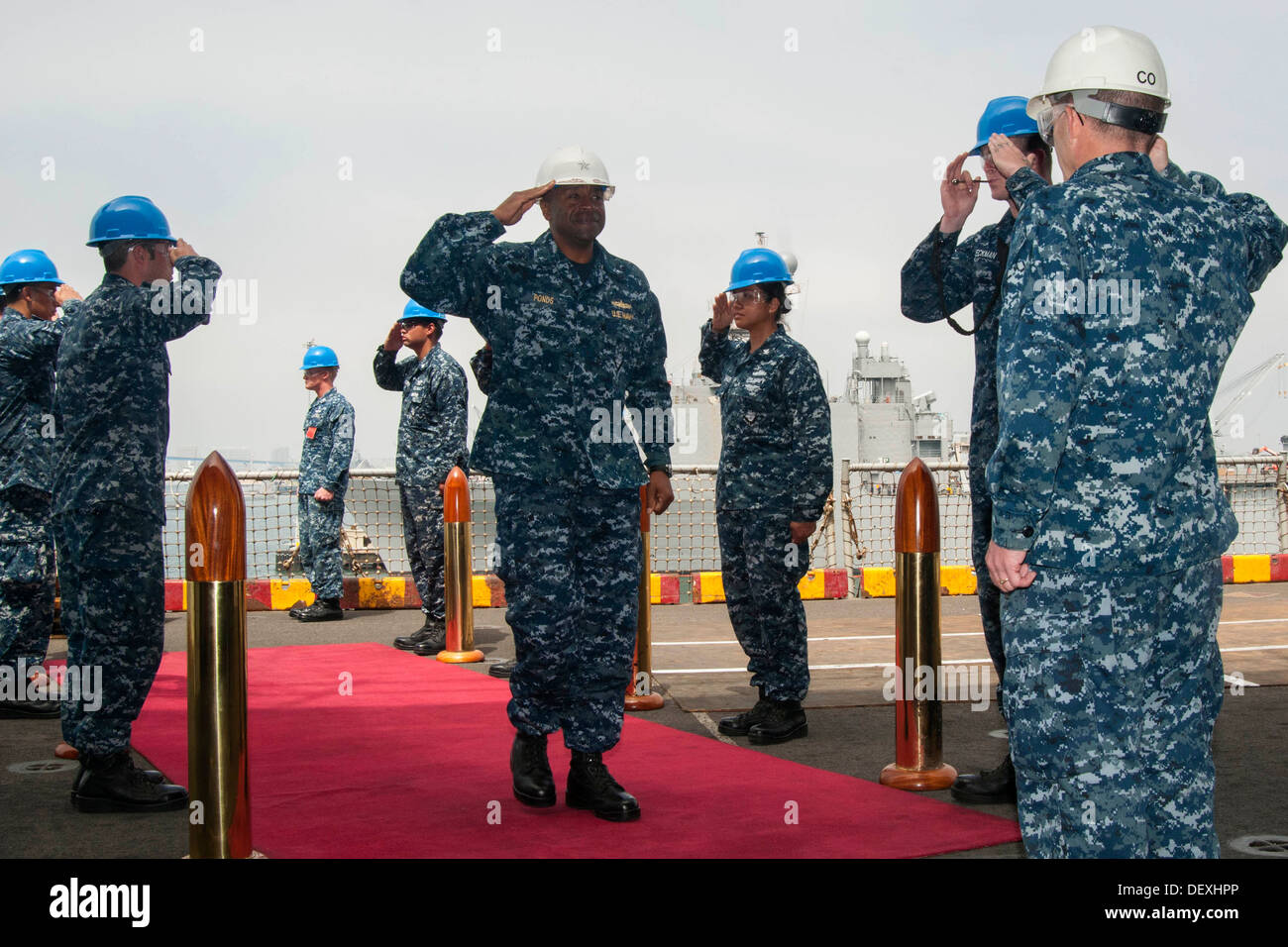 Expeditionary strike group hi-res stock photography and images - Alamy