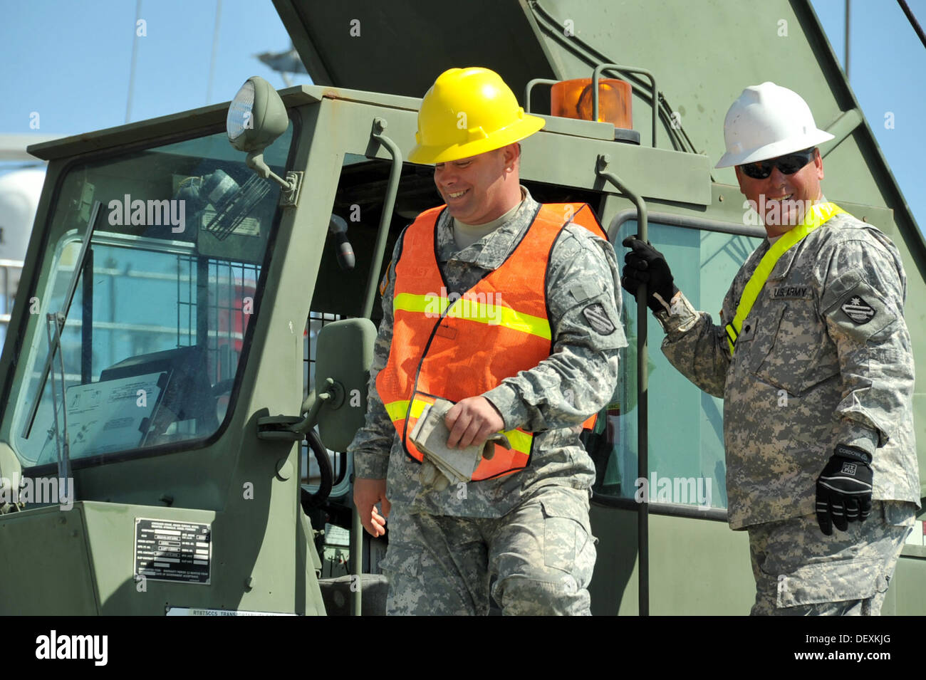 Harbor utility craft hi-res stock photography and images - Alamy
