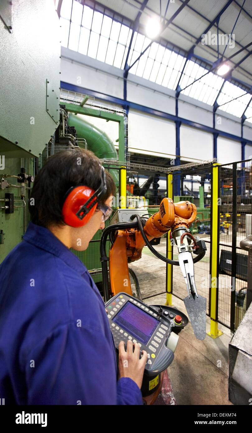 Forging tools hi-res stock photography and images - Alamy