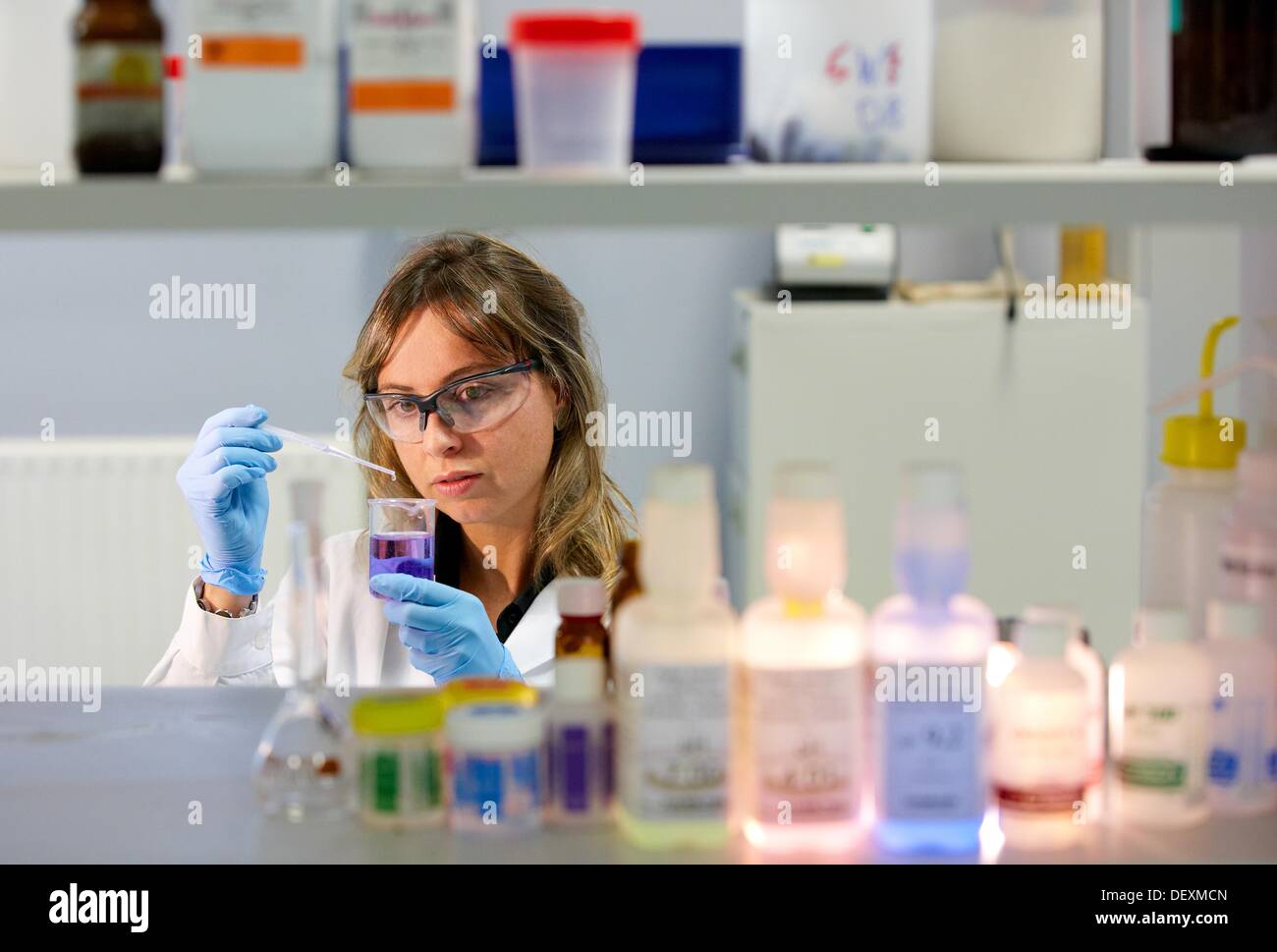 Microencapsulation High Resolution Stock Photography and Images - Alamy