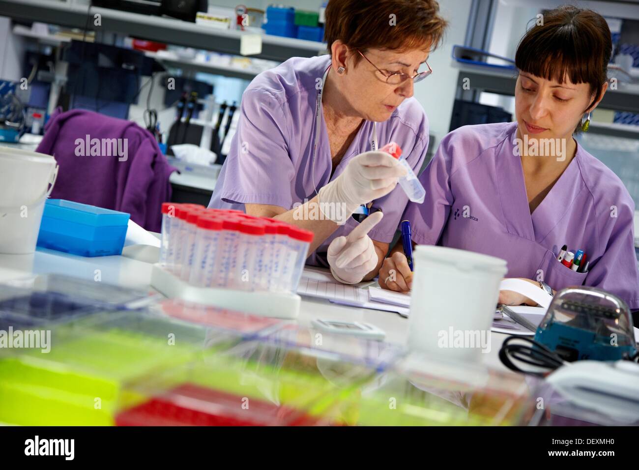 Neuromuscular research hi-res stock photography and images - Alamy