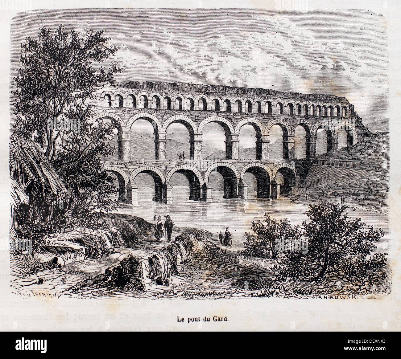 Le pont du gard aqueduct hi-res stock photography and images - Alamy