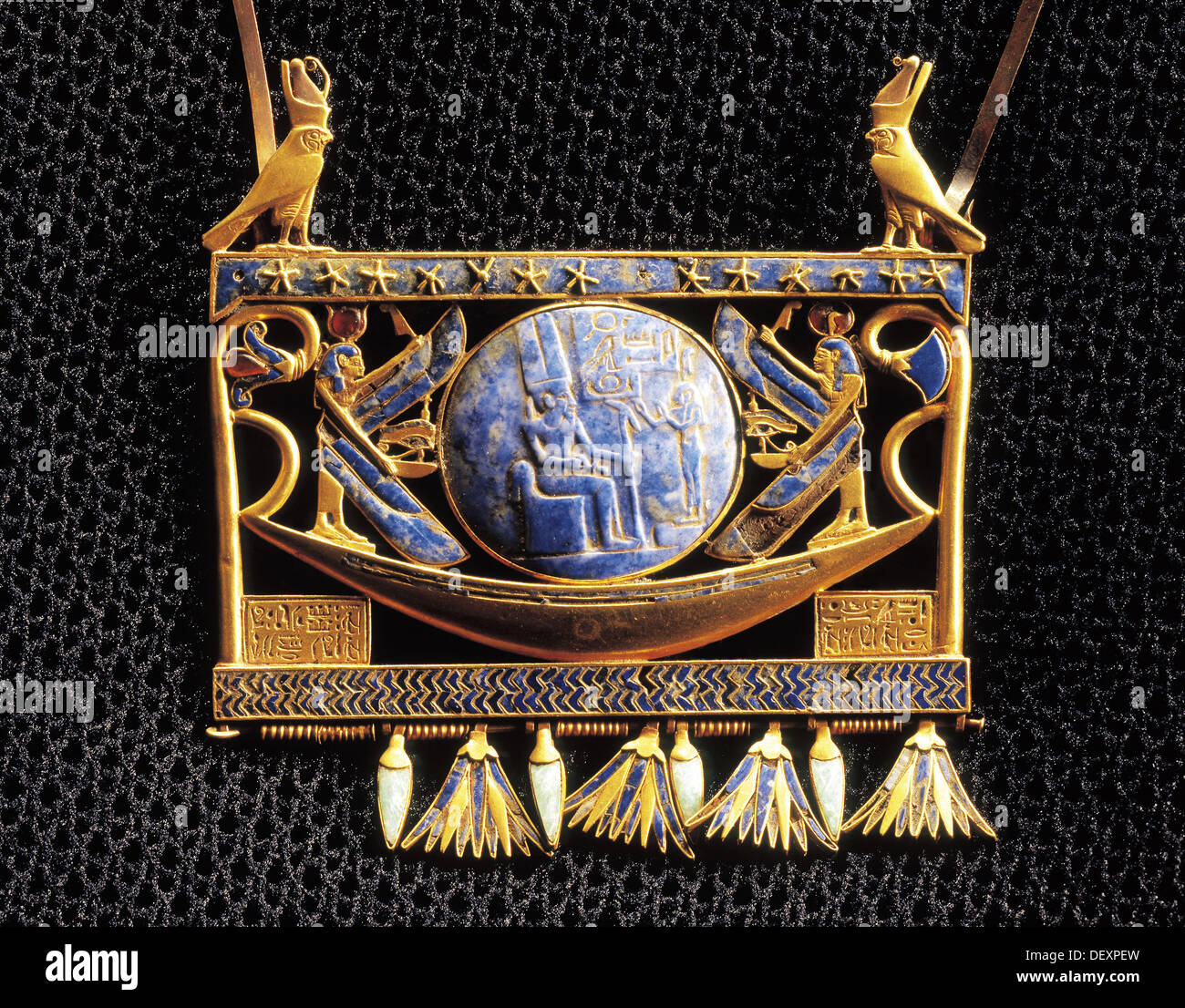Egyptian gold pectoral hi-res stock photography and images - Alamy