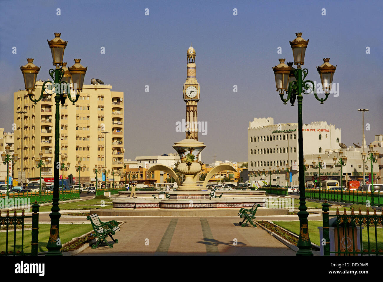 Arab square hi-res stock photography and images - Alamy