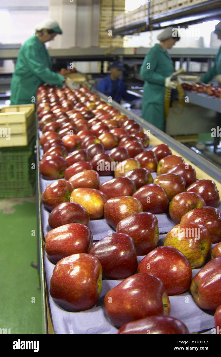 Farmer co op hi-res stock photography and images - Alamy