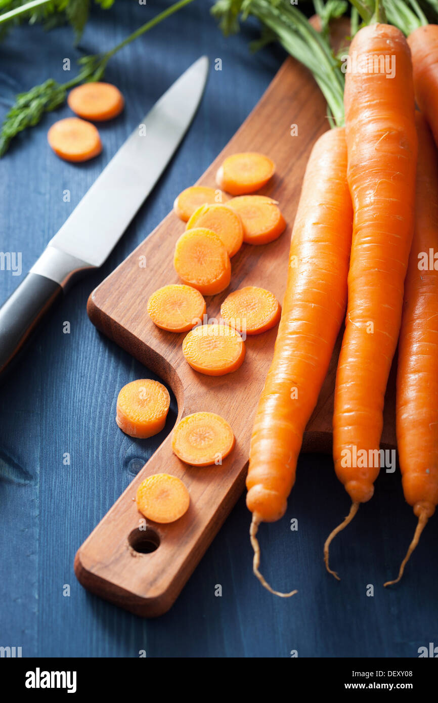 Carrot knife hi-res stock photography and images - Alamy