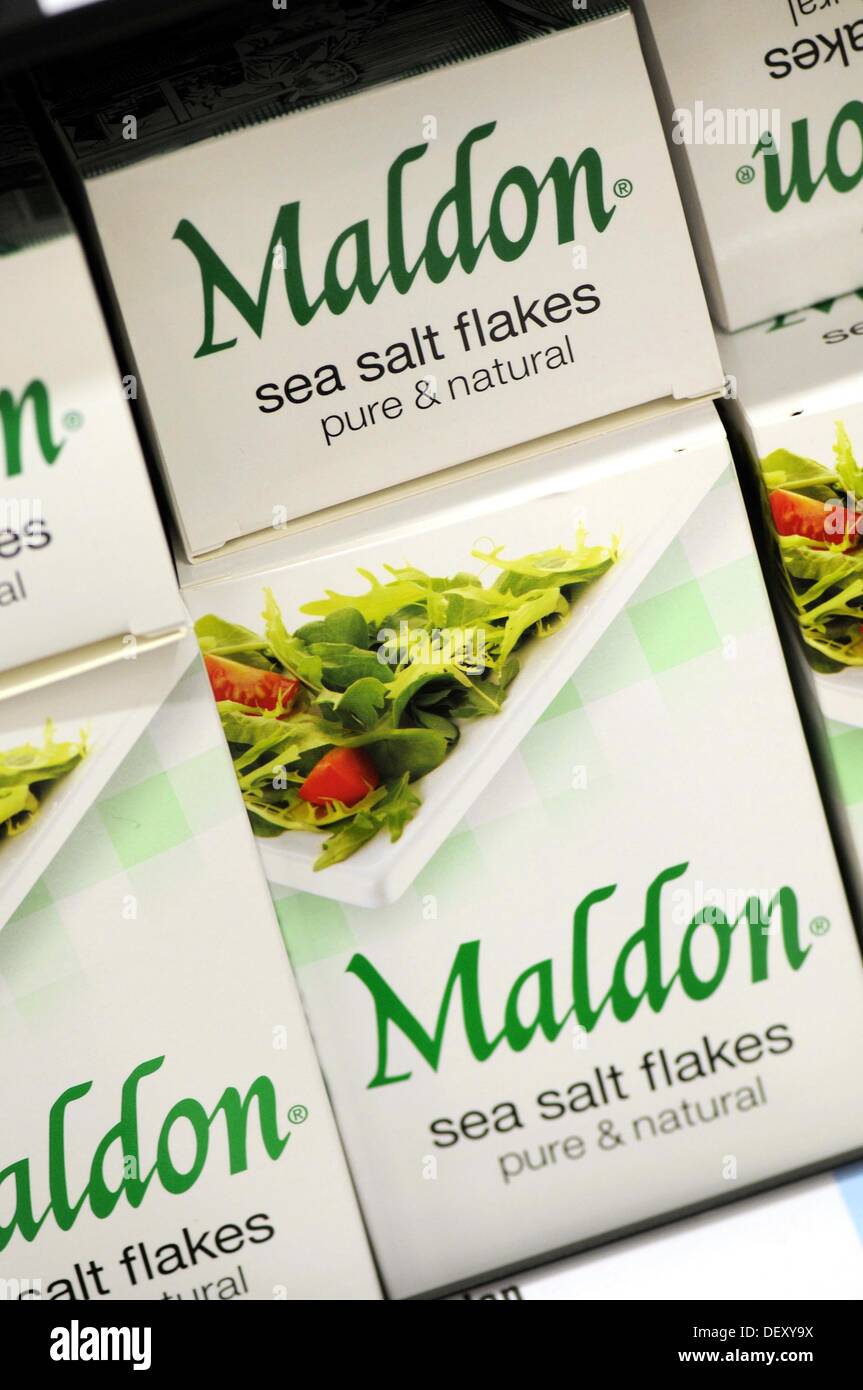 Maldon salt close up hi-res stock photography and images - Alamy